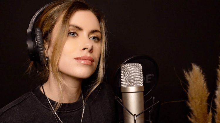 【隨筆】 I Am Woman (Acoustic)－JAE HALL – 大衛的寧靜碰觸癒見之旅